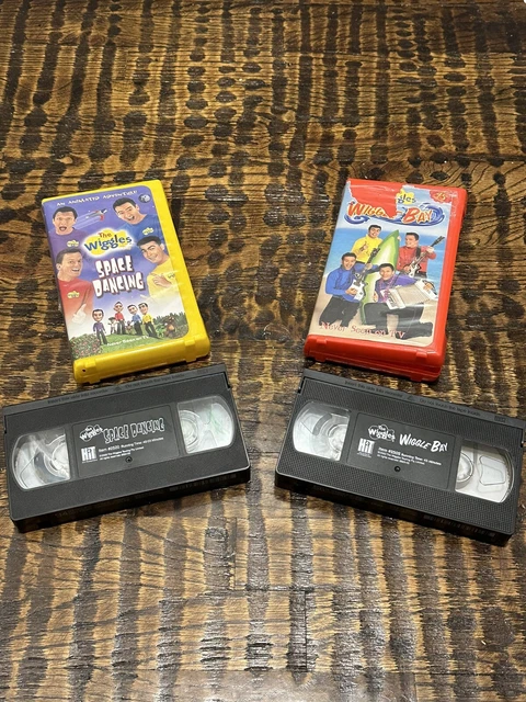 HIT ENTERTAINMENT THE Wiggles VHS Tapes Lot Of 2 Space Dancing & Wiggle ...