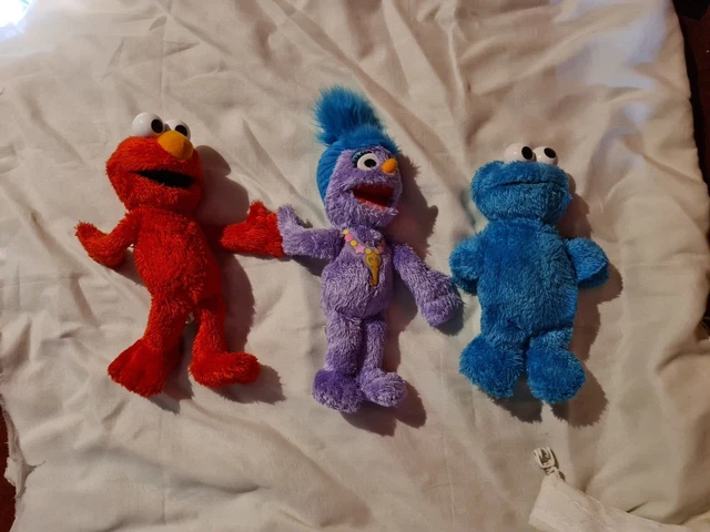 SESAME STREET FURCHESTER Hotel Talking Elmo Phoebe Cookie Monster A+ ...