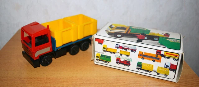 ALTER MSW PLASTE VOLVO Auto BISON FRICTION TURBO TRUCK DDR Spielzeug ...