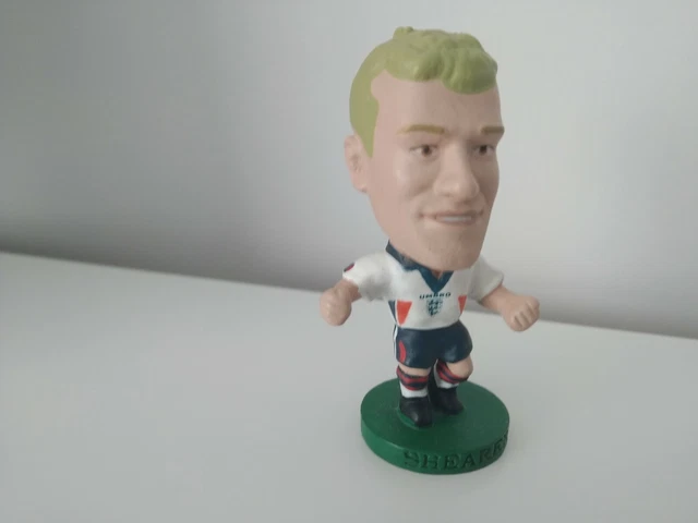 ALAN SHEARER NO.9 England (Home Kit) Corinthian Football Figure TSE09 ...