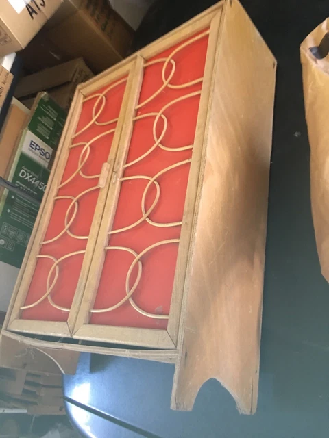 ANCIENNE GRANDE ARMOIRE de Poupée en Bois Années 60/70 Dans Son Jus A Renover EUR 35,00 ...