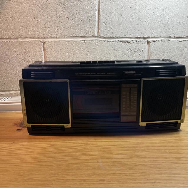 VINTAGE RETRO TOSHIBA radio cassette Player RT-6017 ghetto blaster rare £18.00 - PicClick UK