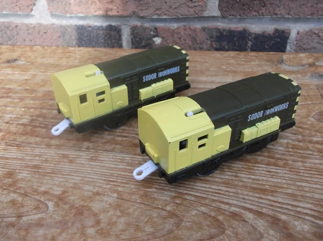 THOMAS THE TANK Engine & Friends Tomy Trackmaster Trains - Arry In ...