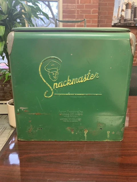 VINTAGE SNACKMASTER ICE Cooler from the 1950's Beer, Soda, Ice Cooler ...