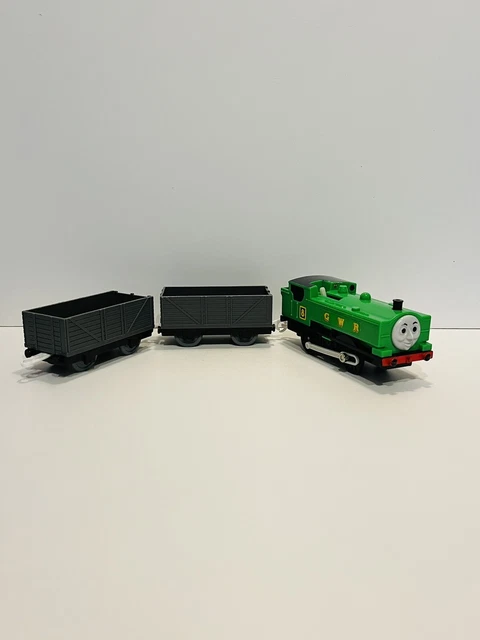 DUCK TOMY TRACKMASTER with Wagons Rare Complete Thomas And Friends £24. ...