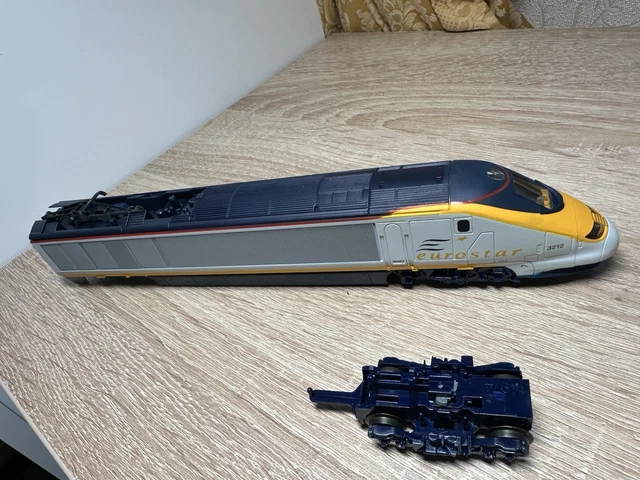 HORNBY BR CLASS 373 EMU Eurostar Locomotive - No. 3212 - Spares Or ...