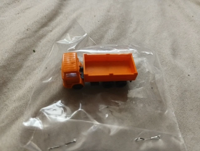 A MODEL PLASTIC Tipper Lorry In N Gauge By Wiking Unboxed £4.85 ...