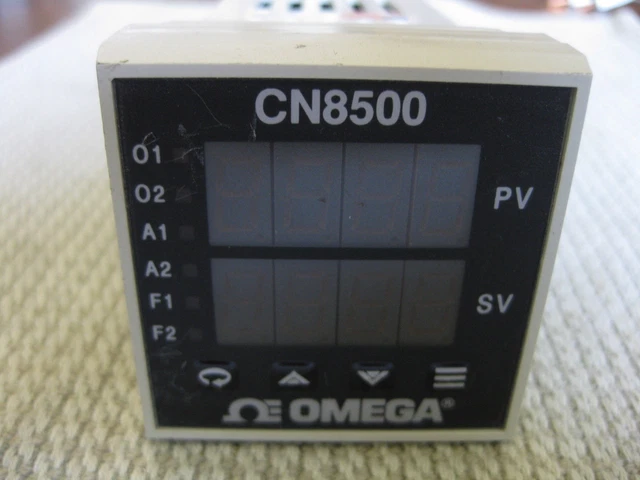 OMEGA CN8500 SERIES Model CN8502RTD-DC1-DC2-C4 Temperature Process ...