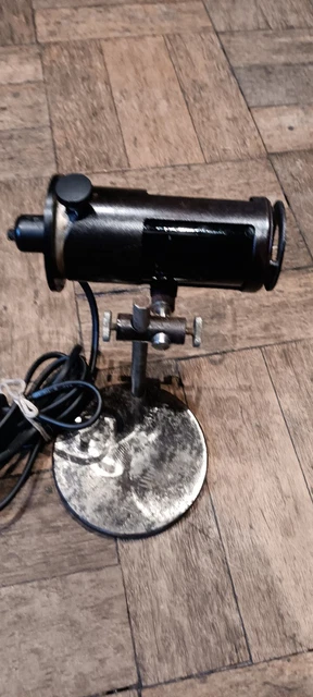 VINTAGE CARL ZEISS Jena laboratory lamp .Black out glass steel house ...