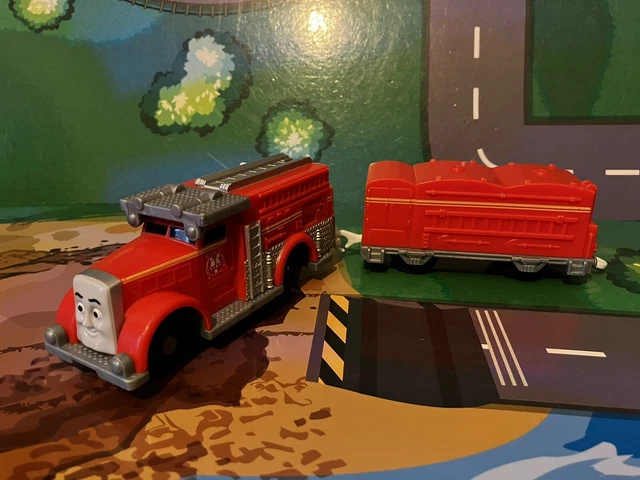 FLYNN & WATER TANKER Trackmaster Thomas & Friends Motorised Battery ...