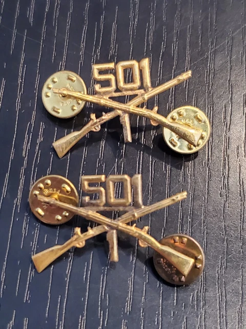 WWII US ARMY 501st Airborne Infantry Regt Officer Collar Pin Insignia ...
