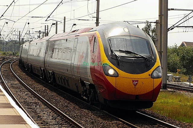 6X4 GLOSSY PHOTO Virgin Class 390 390024 Warrington £1.10 - PicClick UK