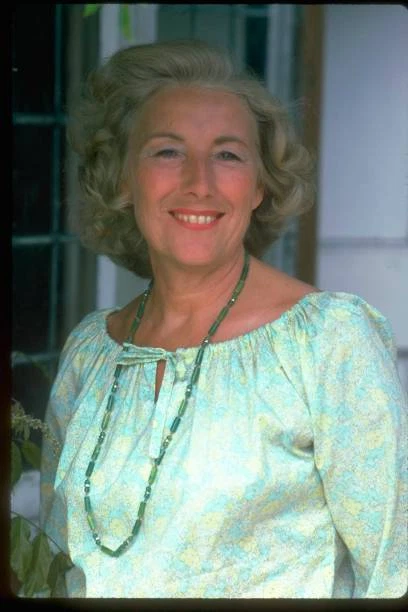SINGER AND ENTERTANER Dame Vera Lynn 1978 Old TV Photo EUR 6,54 ...