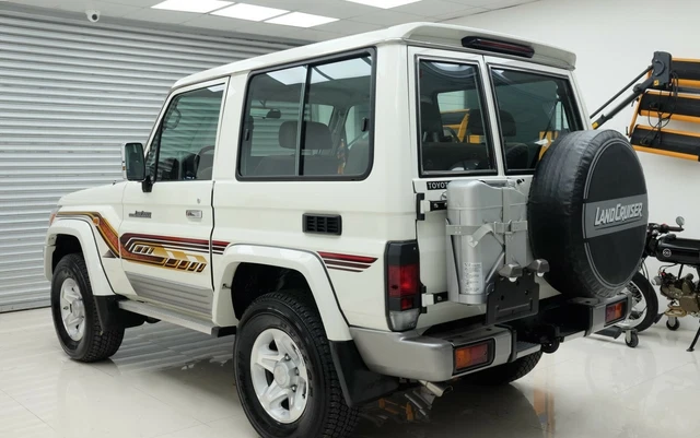 FOR JDM LC70 LC71 LC76 FJ70 lc79 Land cruiser Rear top spoiler wing ...