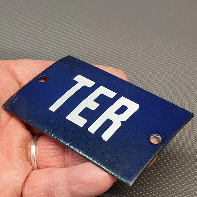 ANCIENNE PLAQUE ÉMAILLÉE de rue bombée TER Réf AP192 EUR 23,00 - PicClick FR