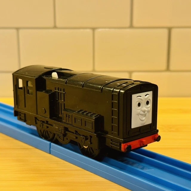 THOMAS & FRIENDS - TOMY/ TRACKMASTER DIESEL - 1997 NEAR MINT £23.39 ...