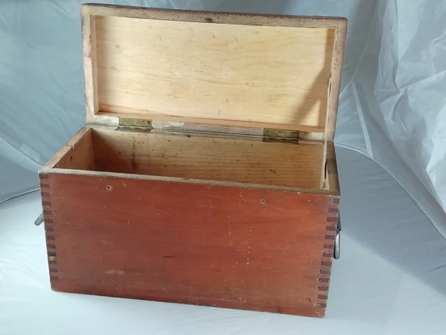 VINTAGE GPO BOX, possibly battery box wooden storage £40.00 - PicClick UK