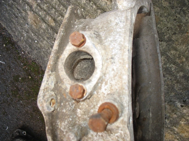 CLASSIC MINI A Series Flywheel Housing with breather £29.99 - PicClick UK