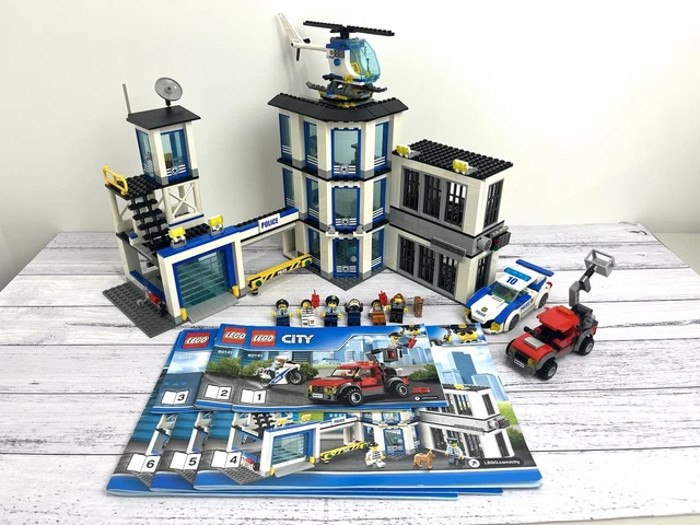 LEGO CITY 60141 Police Prisoner Criminal Station Watch House Jail Set ...