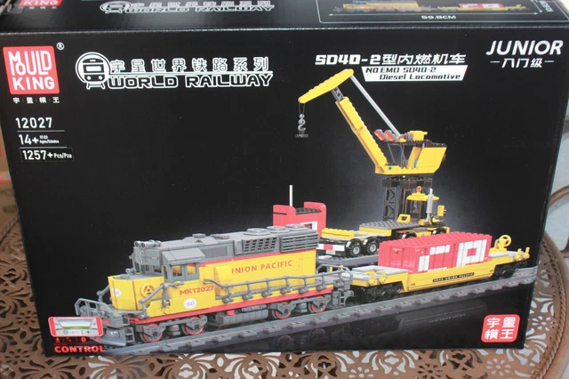 MOULD KING 12027 SD40-2 Diesel Locomotive EMD Building Blocks Train ...