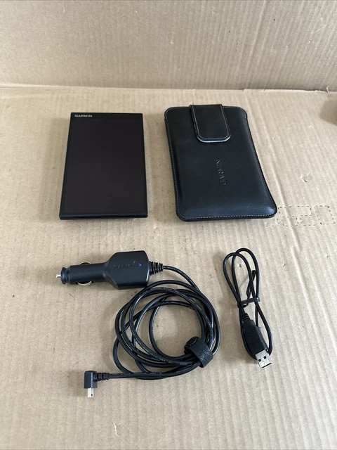 GARMIN DRIVESMART 65 MT 6.95" GPS Navigator Black w/ TA20 Charger ...