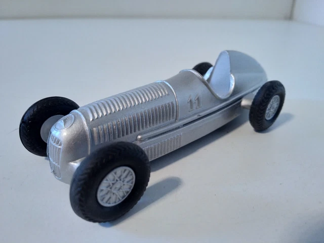 MARKLIN MERCEDES W25 N°11 Fleche Argent pour le centenaire MB 1986 N+B 1/43 EUR 88,00 - PicClick FR