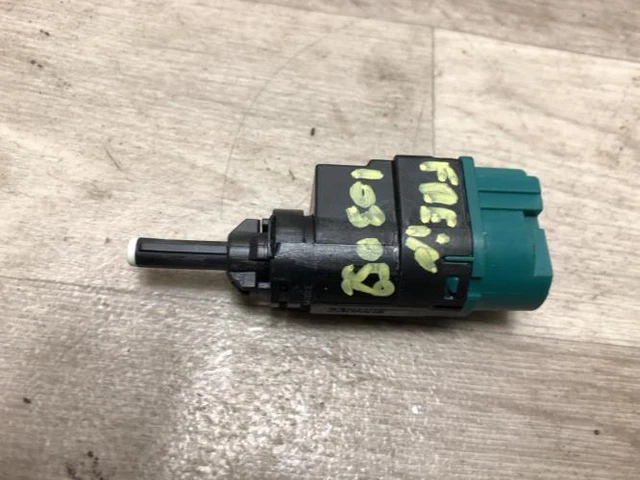 CONTACTEUR FEU STOP RENAULT CLIO 5 253203383R EUR 15,00 - PicClick FR