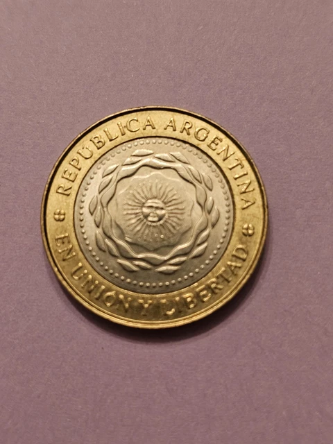 2011 ARGENTINA 🇦🇷 Two 2 Pesos World Coin Km165 Bi-Metallic Alm-Unc Free ...