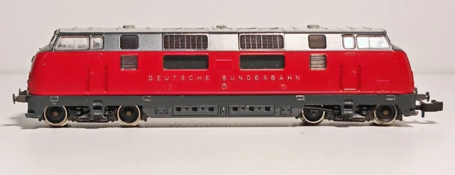 ROCO 23257 - Diesellok BR V 200 027 der DB rot - Spur N EUR 44,90 ...