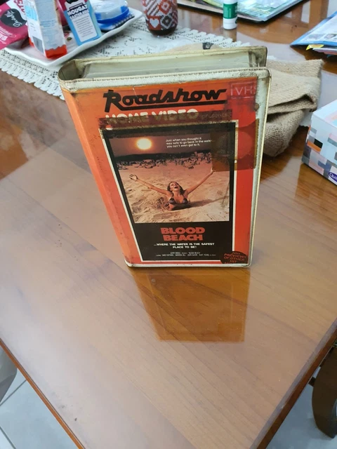 RARE VHS VIDEO Tape BLOOD BEACH Ex-Rental Clamshell Roadshow Cult ... RARE VHS VIDEO Tape BLOOD BEACH Ex-Rental Clamshell Roadshow Cult ...