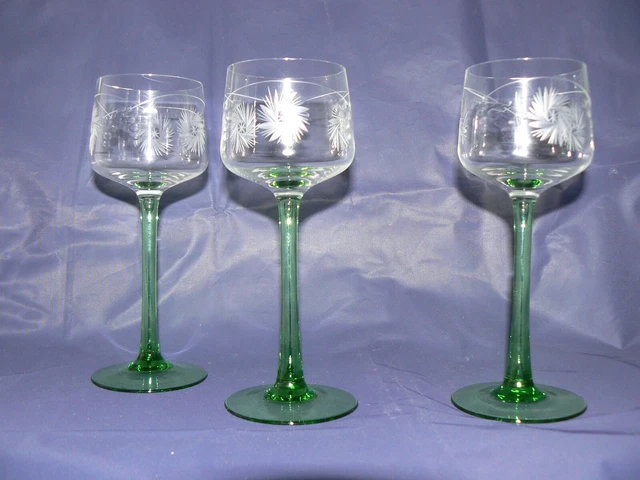 3 WEIN-GLÄSER SCHLEUDERSTERN Trauben geschliffen grüner Stiel & grüner ...