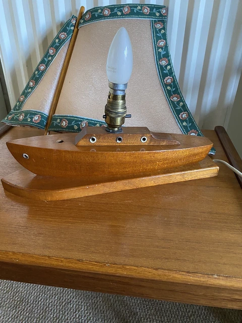 VINTAGE BOAT TABLE Lamp/Light, Mid Century Yacht Wooden Kitsch Sailing ...