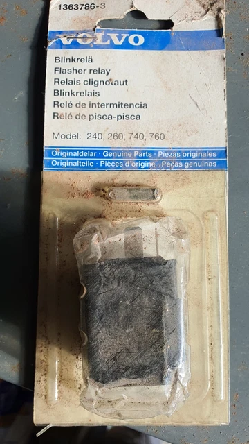 GENUINE VOLVO FLASHER Indicator Relay 3 pin 240, 260, 740, 760 £19.99 ...