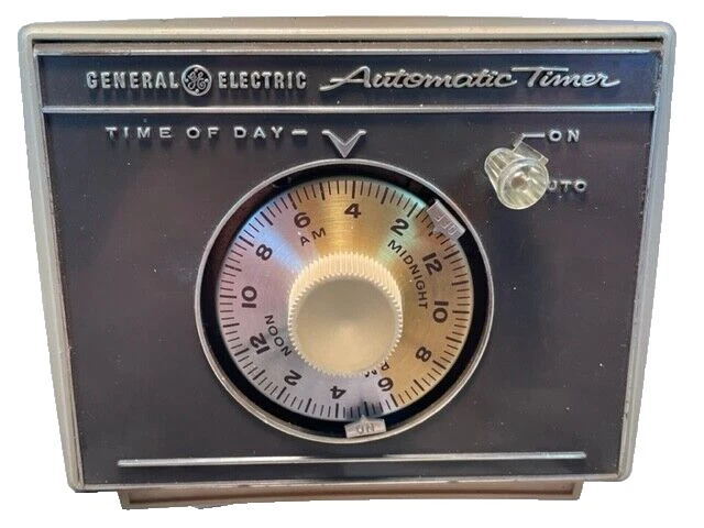 GENERAL ELECTRIC AUTOMATIC Timer 1960 Vintage Model 8110A Works GE MCM ...