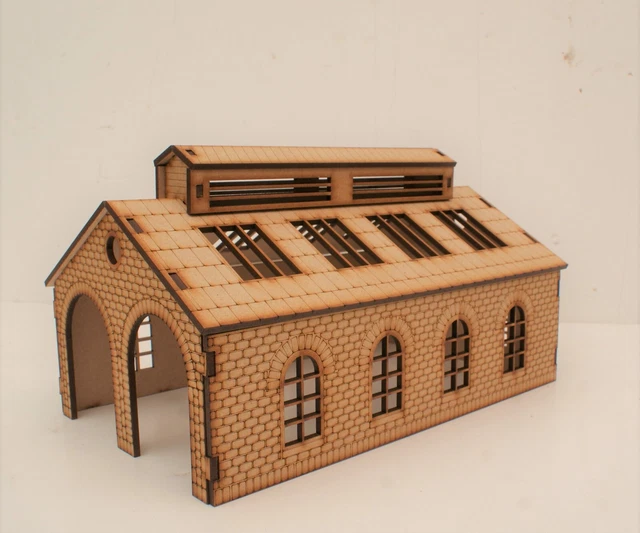 TT120 TWIN LOCO Shed 155mm long with roof vent and differing entrances ...