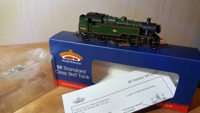 BACHMANN 31-976A 3MT Standard Tank 82030 In Br Lined Green Late Crest ...