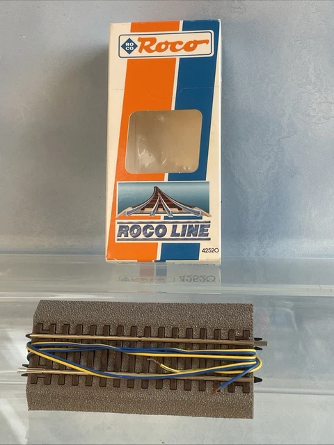 H0 ROCO LINE 42520 Anschlussgleis mit Bettung in OVP #8QY24, Mit OVP ...