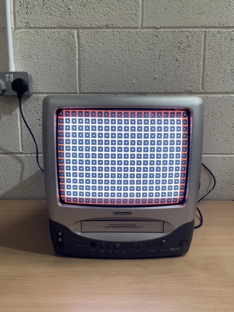14 INCH SAMSUNG CRT Retro Gaming TV Monitor VCR Combo 240p RGB Scart TI ...