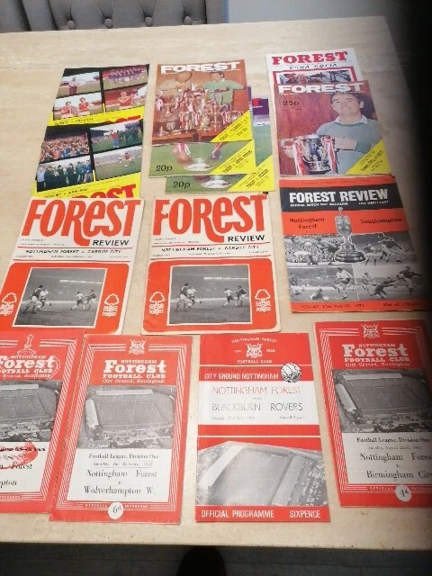 NOTTINGHAM FOREST PROGRAMMES £7.50 - PicClick UK