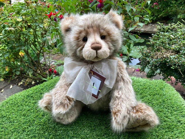 CHARLIE BEARS RUMBLES (1), 2023 Secret Collection, plush - BEAR SHOP £ ...