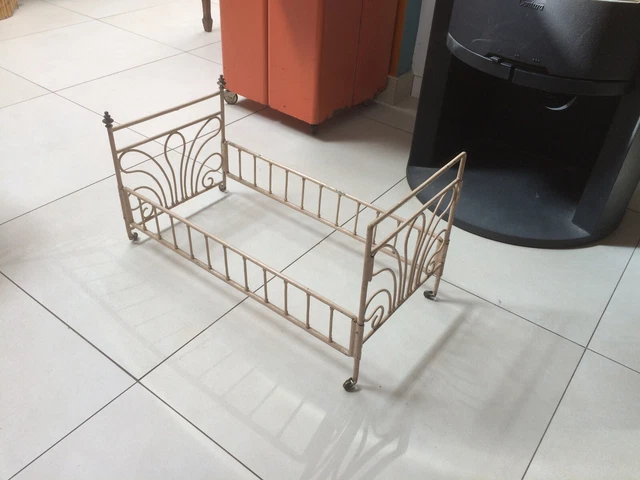 ANCIEN LIT DE poupée en fer Forgé Pliable EUR 40,00 - PicClick FR