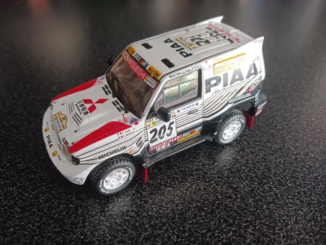 MINIATURE DE RALLYE raid. Mitsubishi Pajero PIAA Rallye Paris Dakar EUR ...