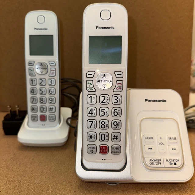 PANASONIC CORDLESS PHONE Sys KX-TGD832W Digi Ans DECT 6.0 Call ID 1.6 ...