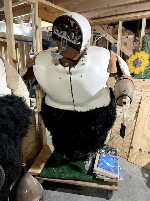 SHOWBIZ PIZZA ROCK-AFIRE Explosion Fatz Geronimo Animatronic Robot ...