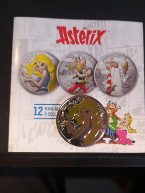 ASTERIX ET OBELIX MINI MÉDAILLE MILLESIME 2022 ( Falbala ) EUR 5,00 ...