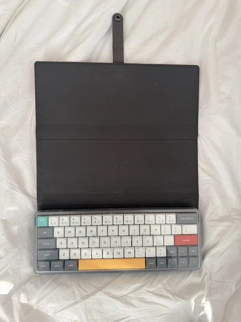 NUPHY AIR60 V2 Wireless Mechanical Keyboard - Luna Gray - Moss (60gf ...