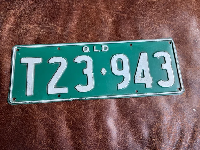 AUSTRALIA LICENSE PLATE 🚕 TAXI CAB Tag 🇦🇺 1961-1985 # T23 943 QLD ...