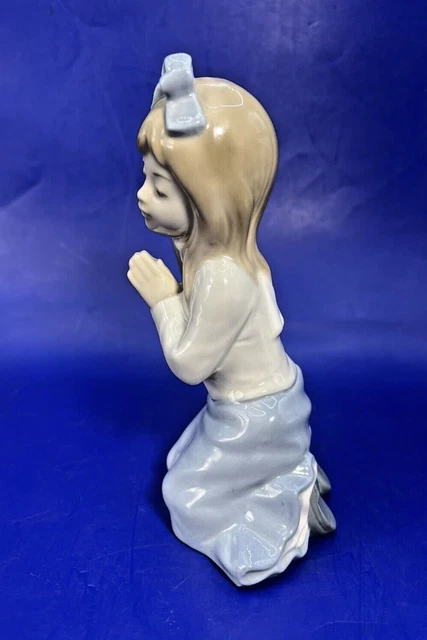 NAO BY LLADRO "GUIDE ME" Kneeling Praying Girl 1985 Porcelain Figurine ...