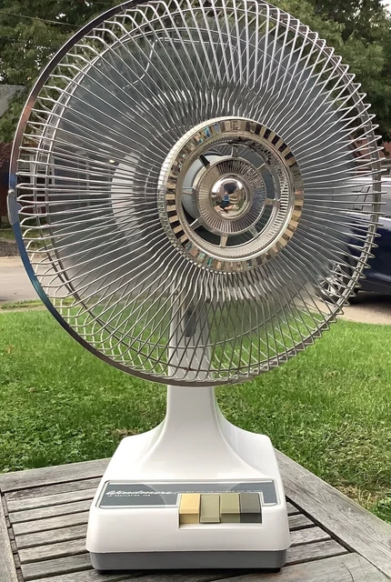 VINTAGE WINDMERE 3 Speed Oscillating Fan Desk Tabletop Tested Works ...
