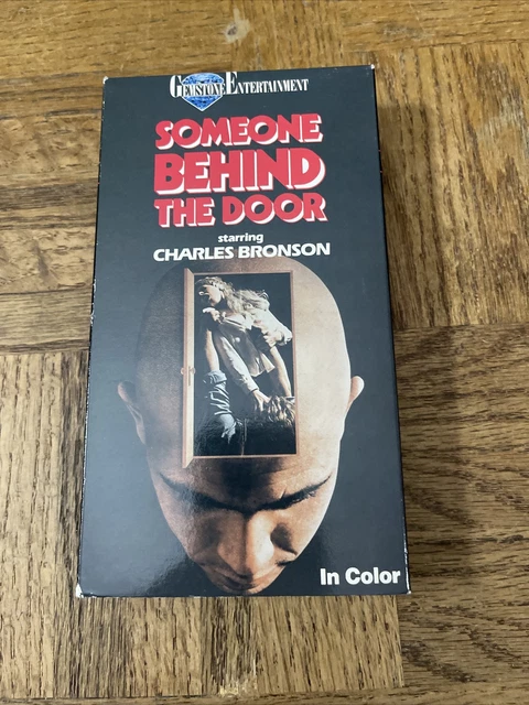 SOMEONE BEHIND THE Door VHS £10.74 - PicClick UK